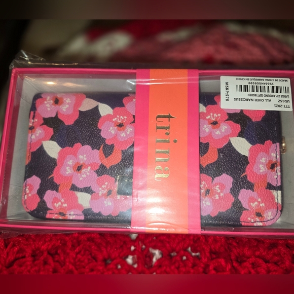 Trina Turk | Bags | Trina Turk Long Wallet | Poshmark